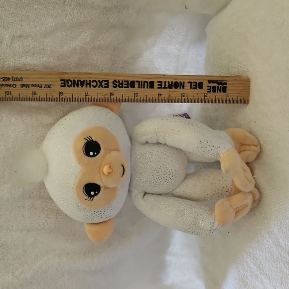 Fingerlings | Toys | Fingerlings 9 White Glitter Posable Monkey Stuffed ...